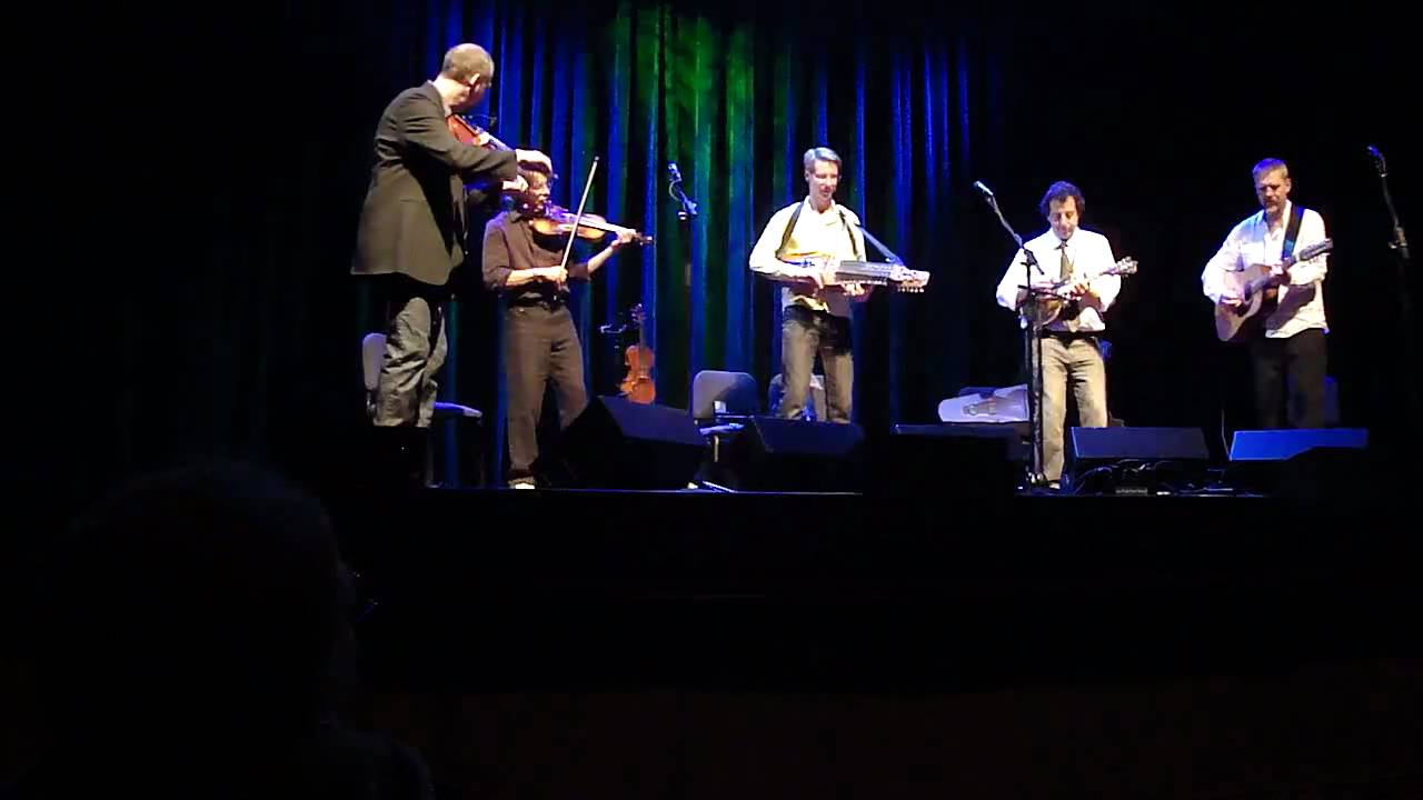 Väsen (The Swedish Folk Band) ft. Mike Marshall & Darol Anger ...