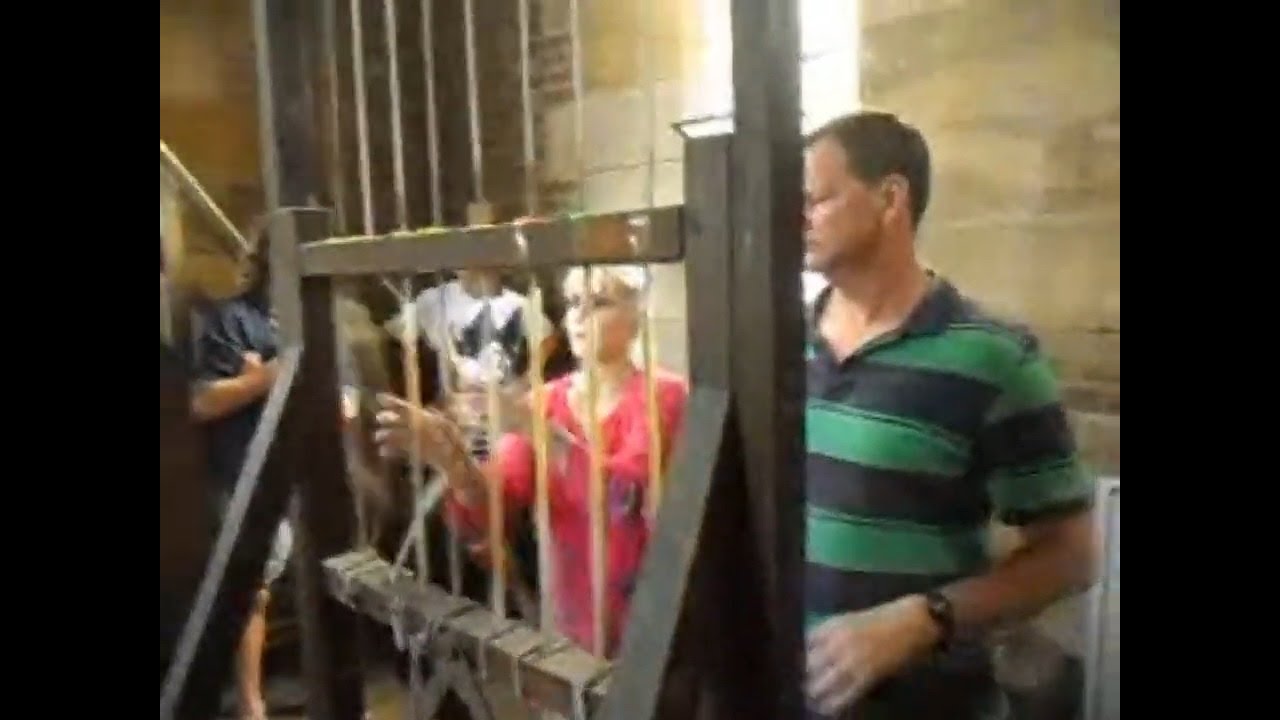 Tubular bells rung by Ellacombe chime stand - YouTube