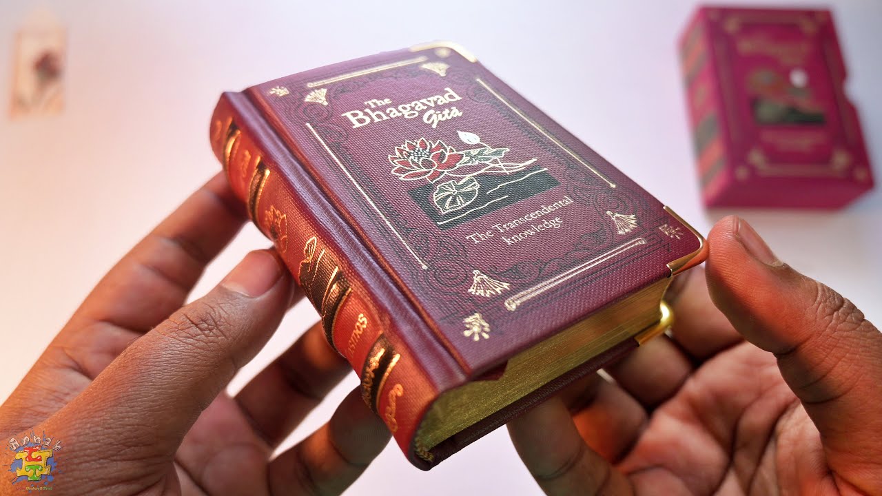 Small Book Gita | Most Ancient Religious Book After Vedas | Small Tiny ...