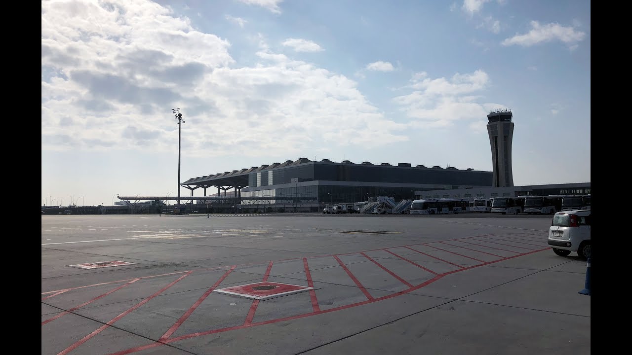 Malaga Airport Terminal 3 from the new runway - YouTube