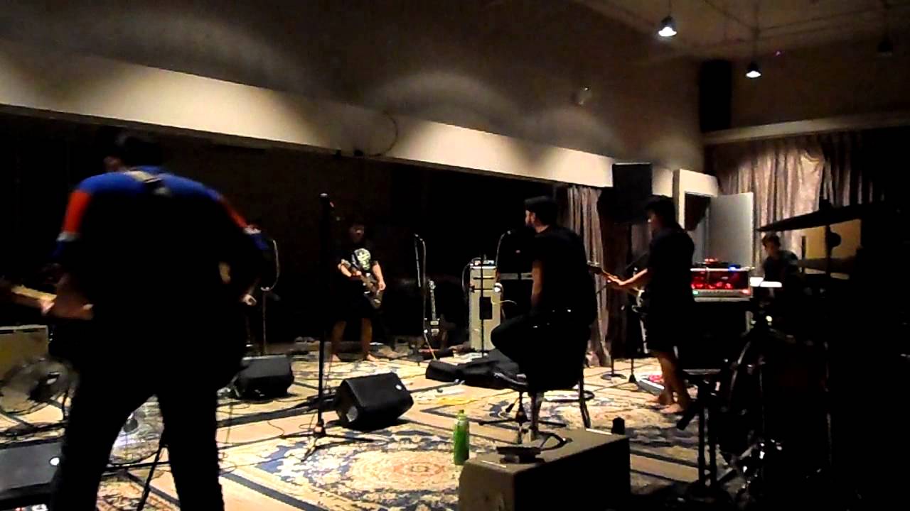 Aryan Band - Tanpamu (Rehearsal @ RockStar Mansion) - YouTube