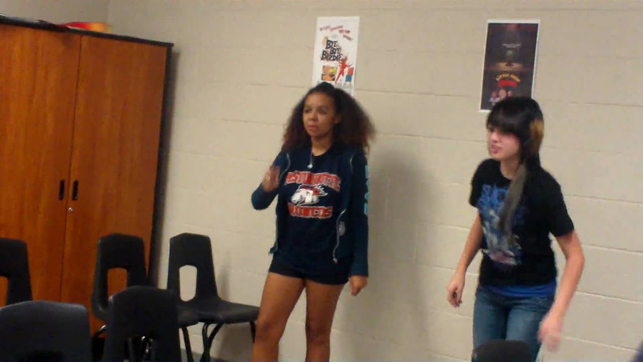 My Best Friends doing the Strut :D Recorded by Brigitte Cesario - YouTube