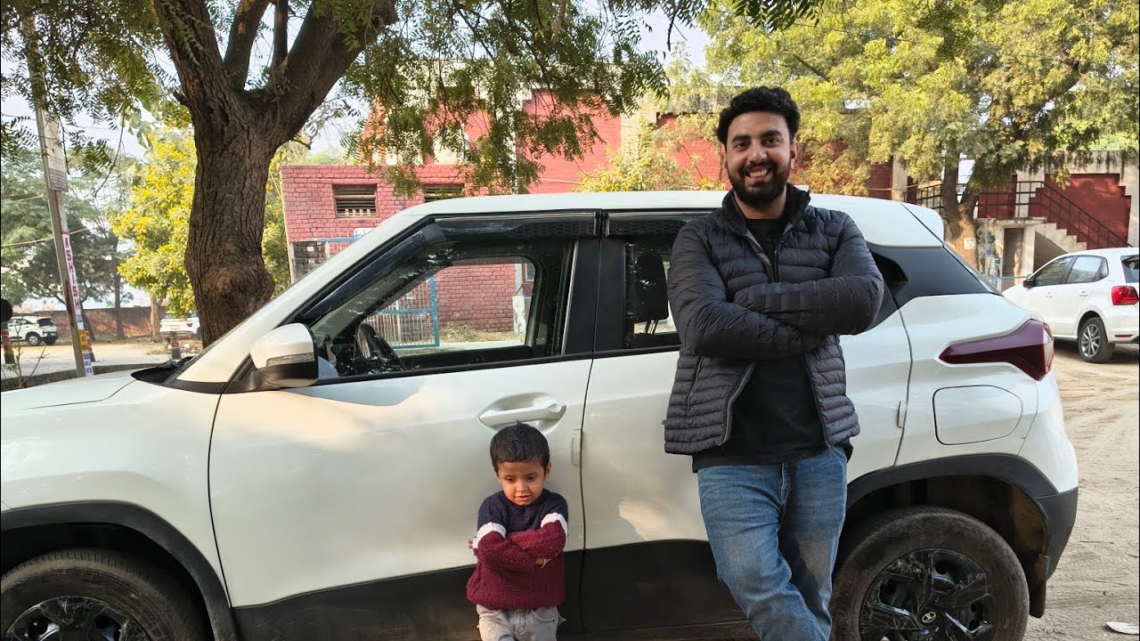 Saroj sharma is live - YouTube