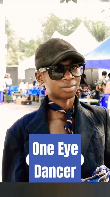You must laugh 😂 The Funny One Eye 👁️‍🗨️ Dancer, watch his dancing ...