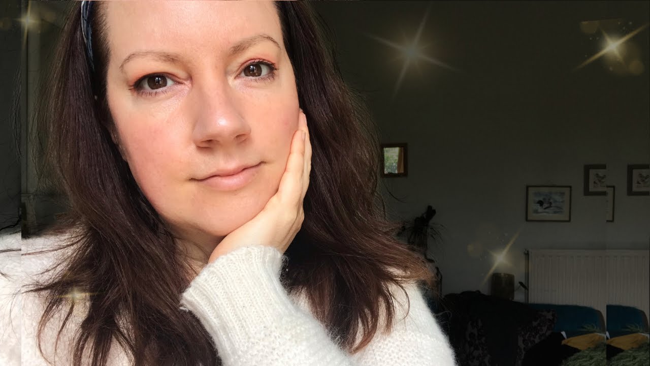 Anticipatory ASMR Circle Time for Sleep | Ear to ear close whispers ...