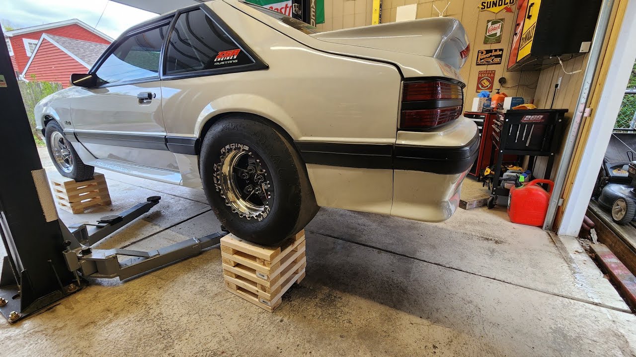 DIY jack stand / box stands wheel crib - YouTube