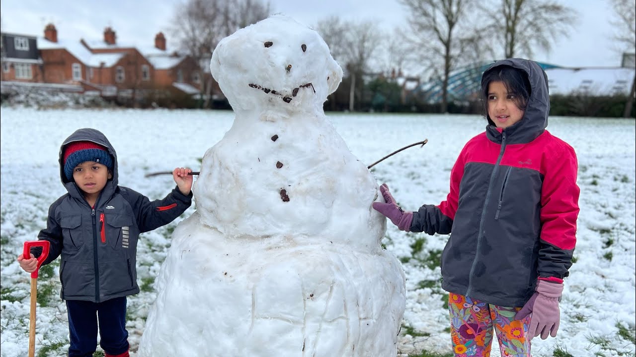 Snow fall in Leicester - March 2023 - YouTube