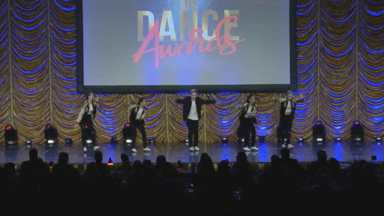 Humble - Danceology (Closing Show Performance) - YouTube