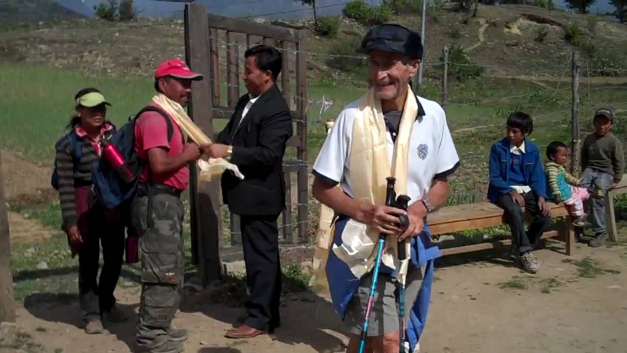 Dr Yeshe Lodoe Lama Welcomes Northwestern Nepal Trekkers May 2010 - YouTube