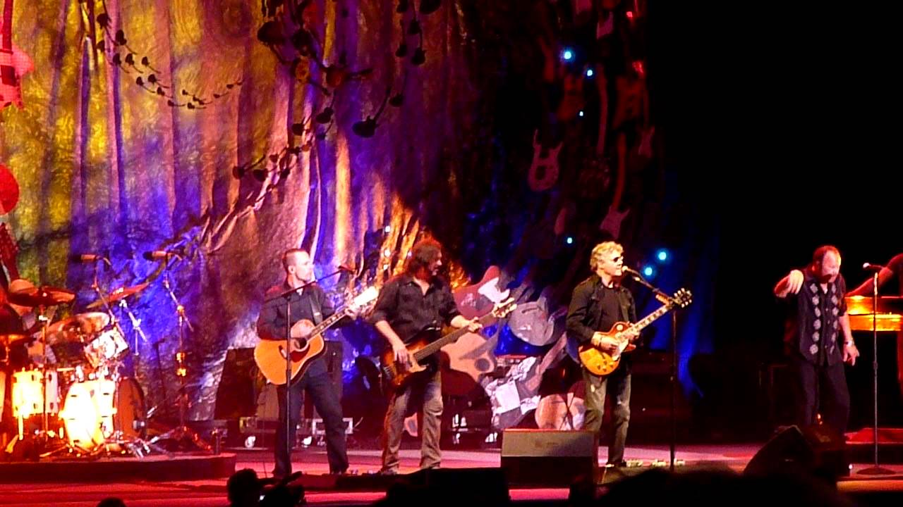 Steve Miller Band Live Concert at Sleep Country Amphitheater Ridgefield ...