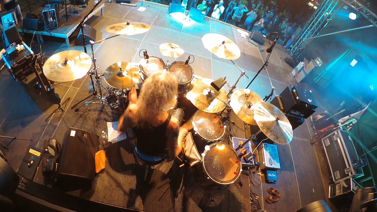 Drumsolo Goldgelb-Festival (with Claudia Cane Band) - YouTube