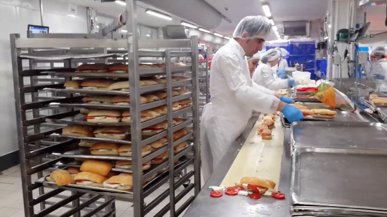 Turkish Airlines catering by Turkish Do & Co in Istanbul - YouTube