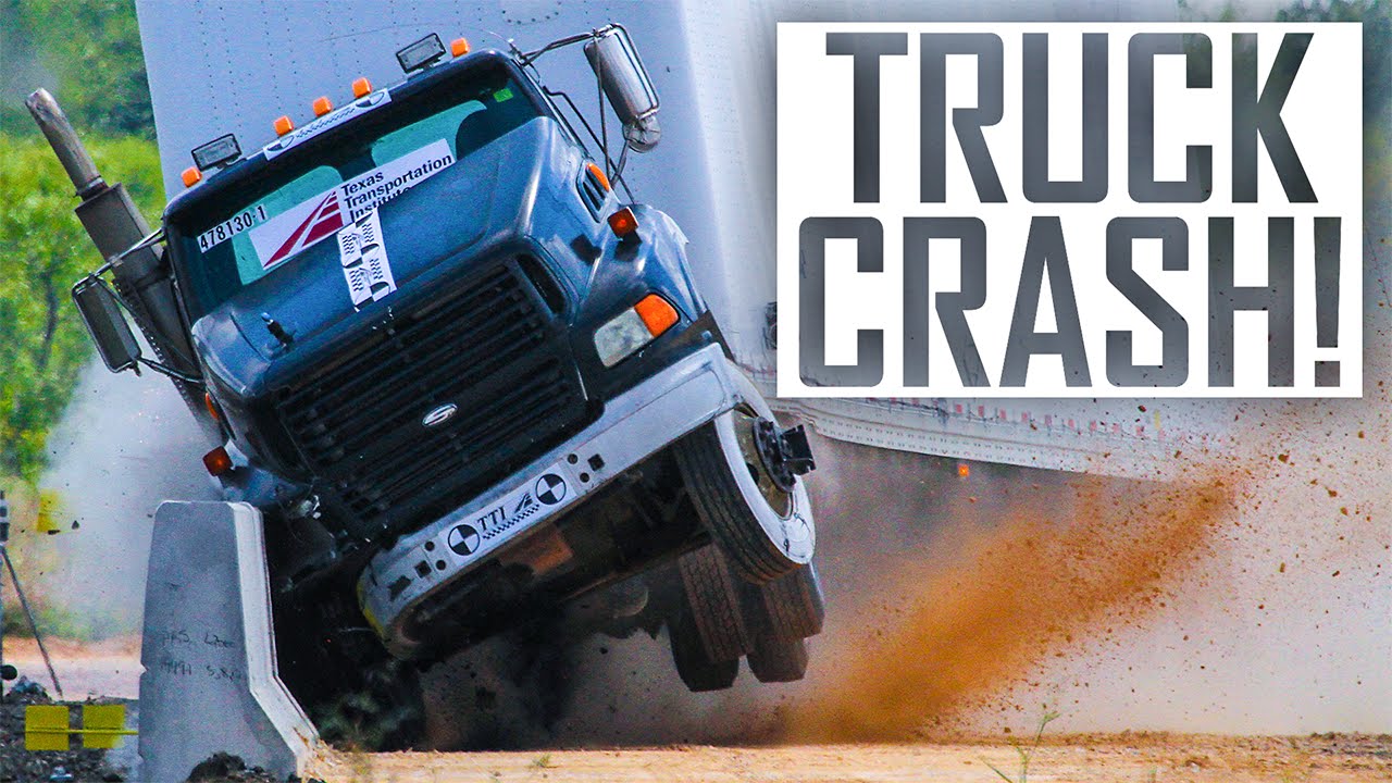 American Truck Simulator - Crash Out Of Nowhere! - YouTube