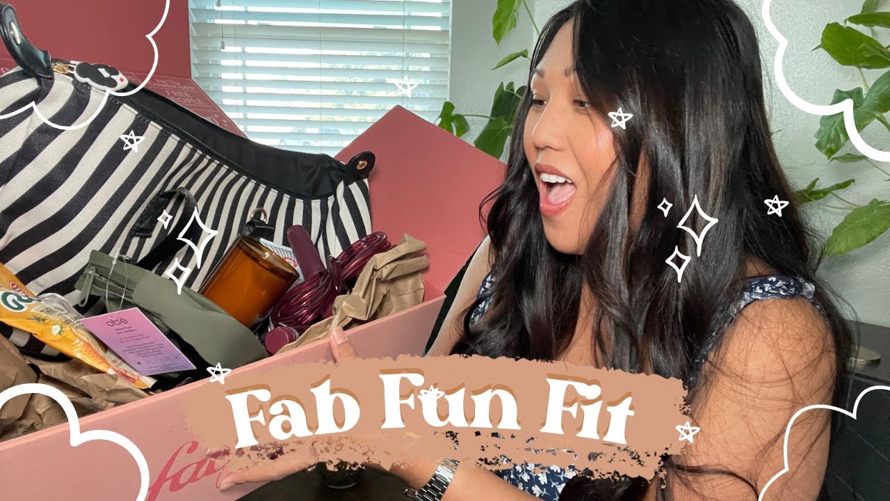 FAB FIT FUN UNBOXING - YouTube