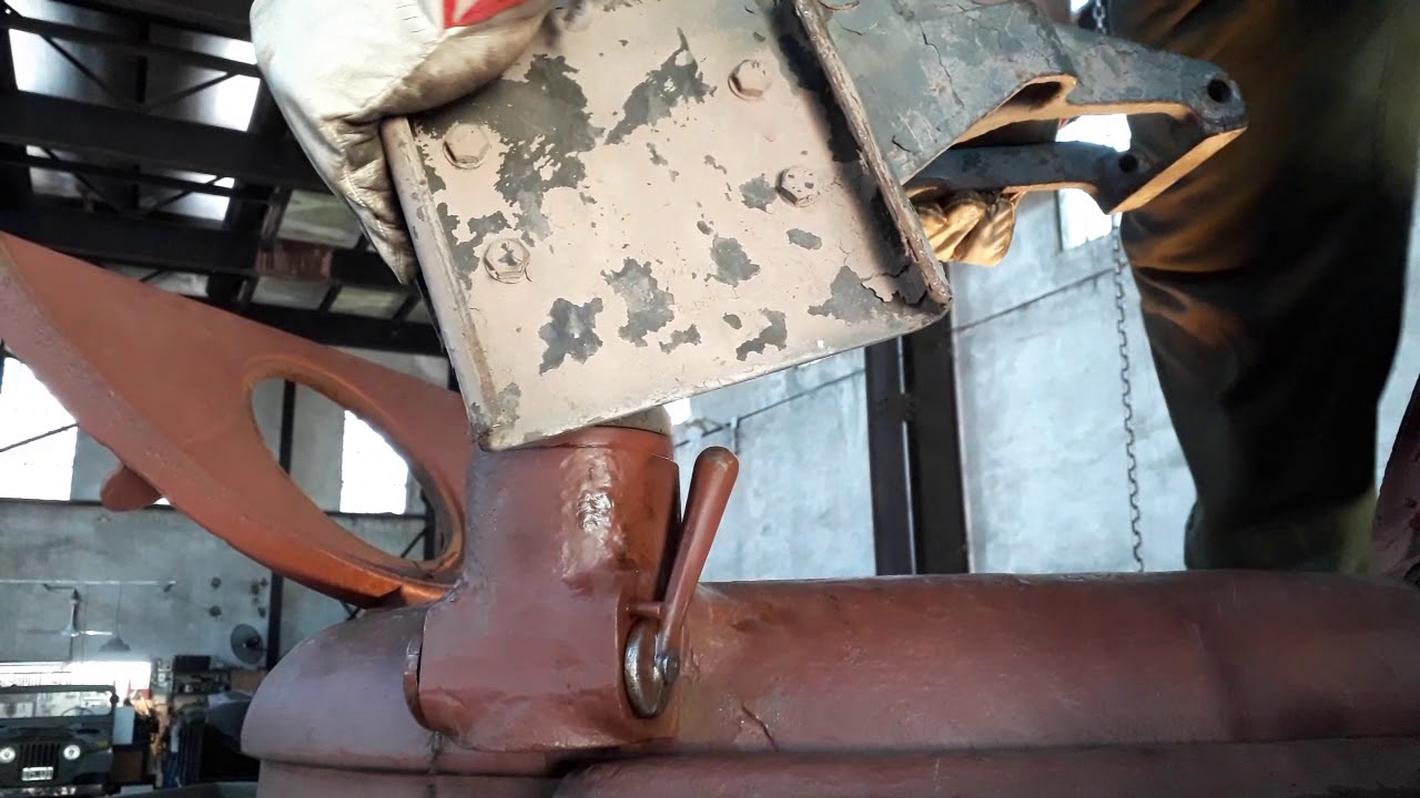 M4A4 turret hatch - YouTube