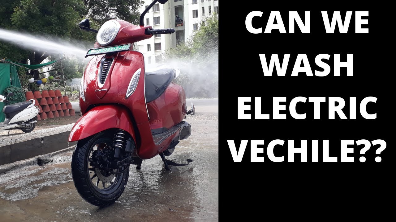 Can we Wash Bajaj Chetak Electric Vehicle? #EV - YouTube