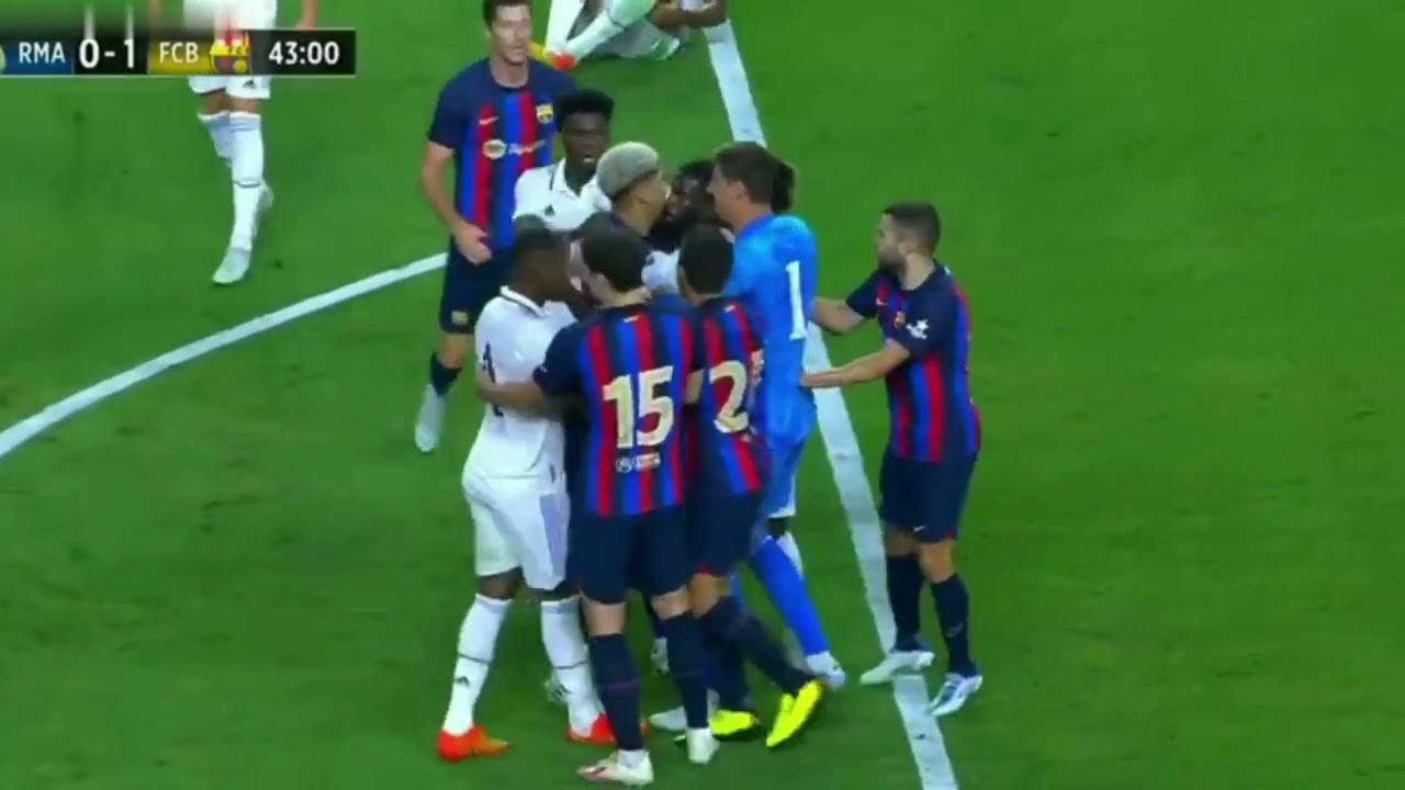 Araujo vs Rudiger El Clasico Match Fight Breaks out #usa #tour # ...