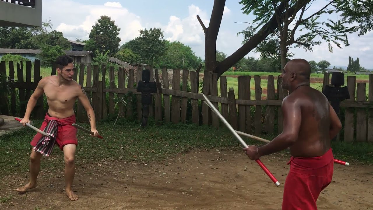 Thai Double Swords (Krabi-Krabong) Beginner Drill - YouTube