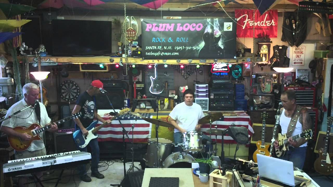 Plum Loco Santa Fe Cant Explain - YouTube