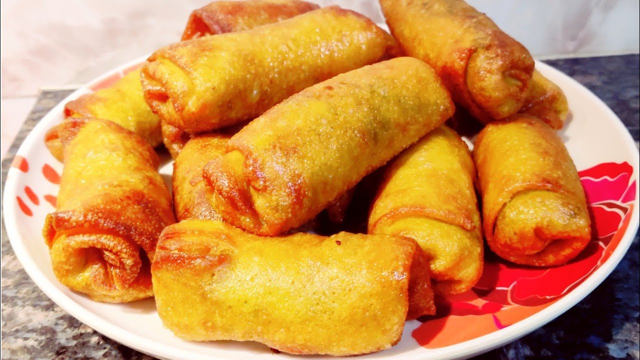 চিকেন রোল।।chicken Roll সহজ পদ্ধতিতে তৈরি চিকেন রোল।।easy chicken roll ...