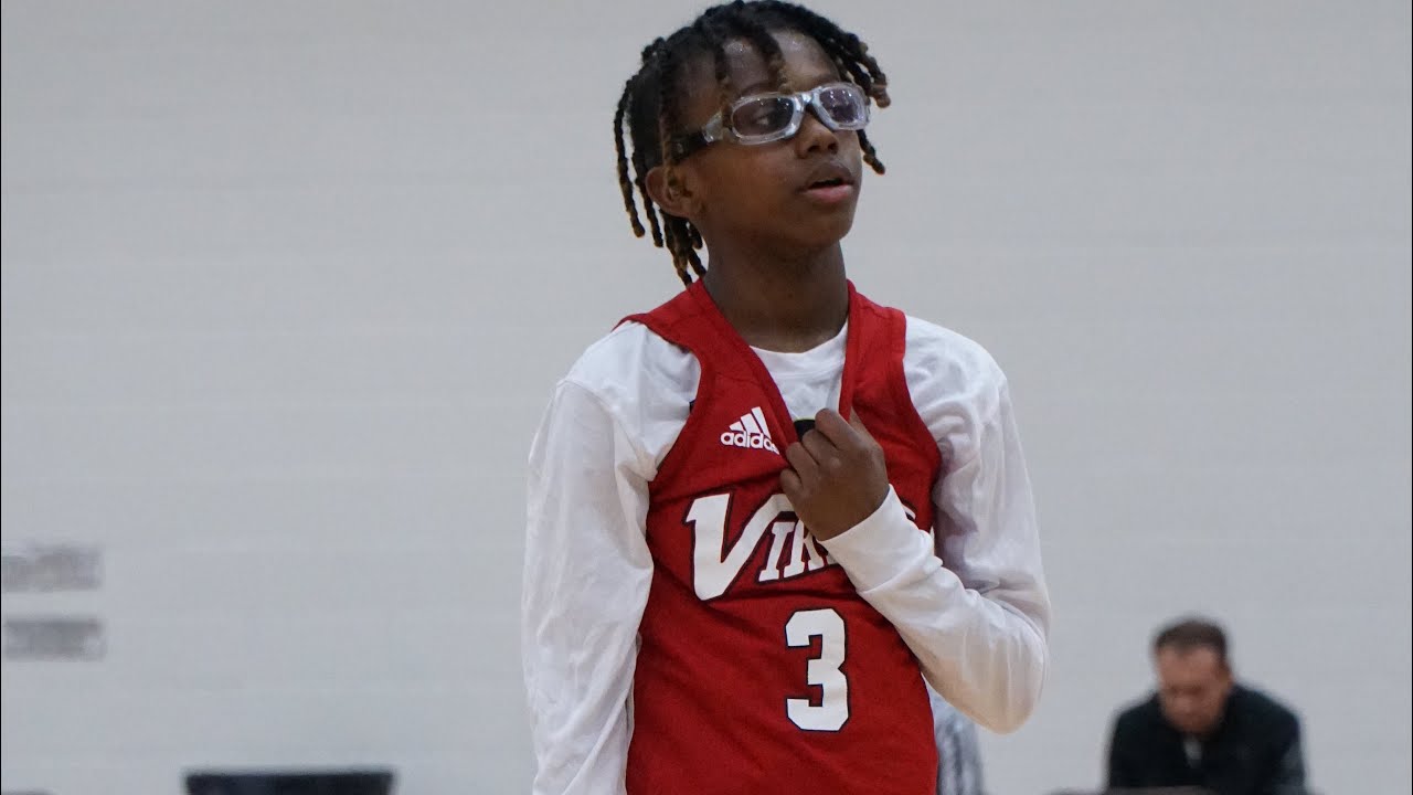 Kentrell King, Jr. With Viking United. Too shifty - YouTube