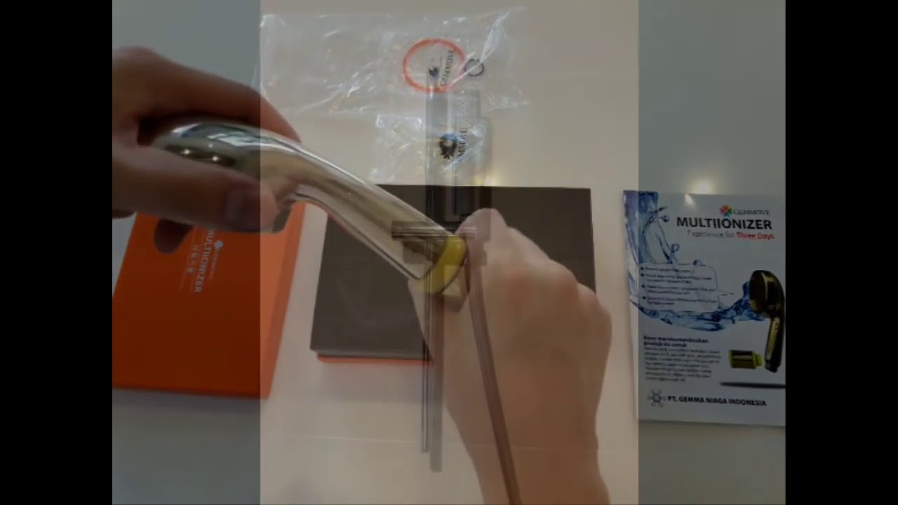 Gemmove Multi Ionizer for Shower - YouTube