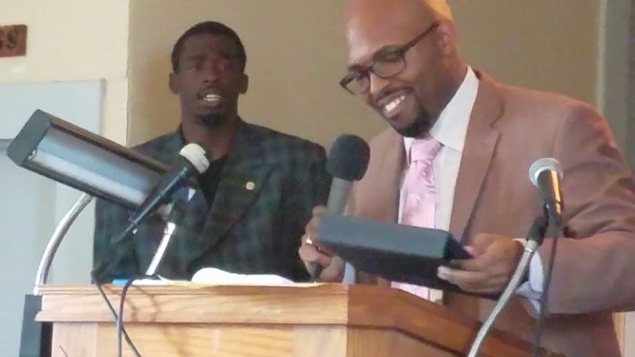 Mario Stephens Sings - YouTube