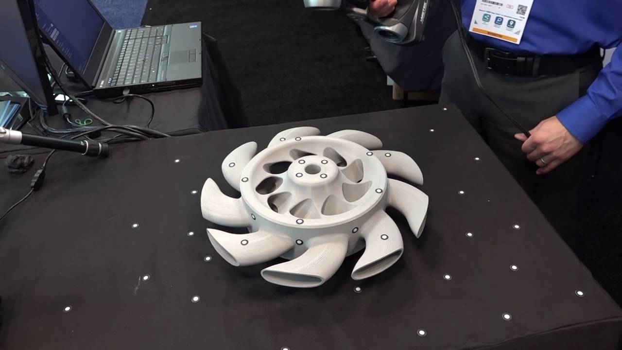 Handy Scan 3D 700 - Portable Laser Scanner - YouTube