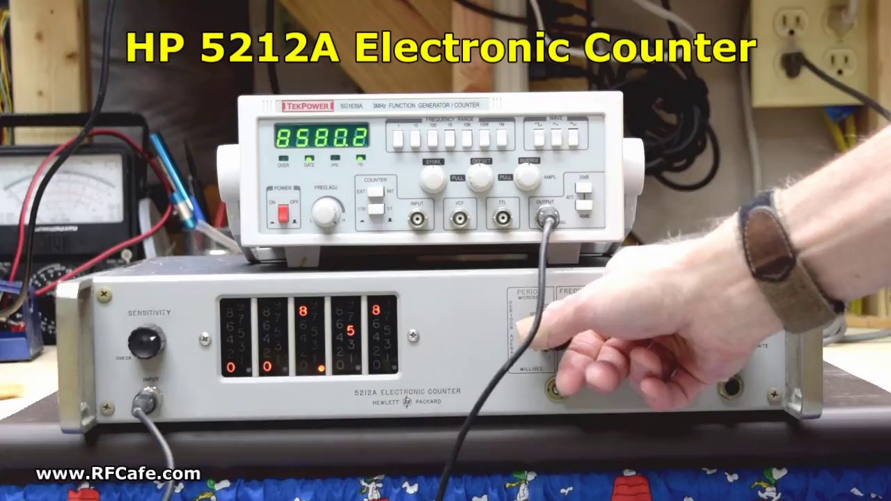 HP 5212A Electronic Counter Demo by RF Cafe - YouTube