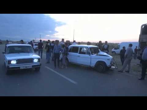 Bərdədə Jiquli ilə Qazel toqquşub