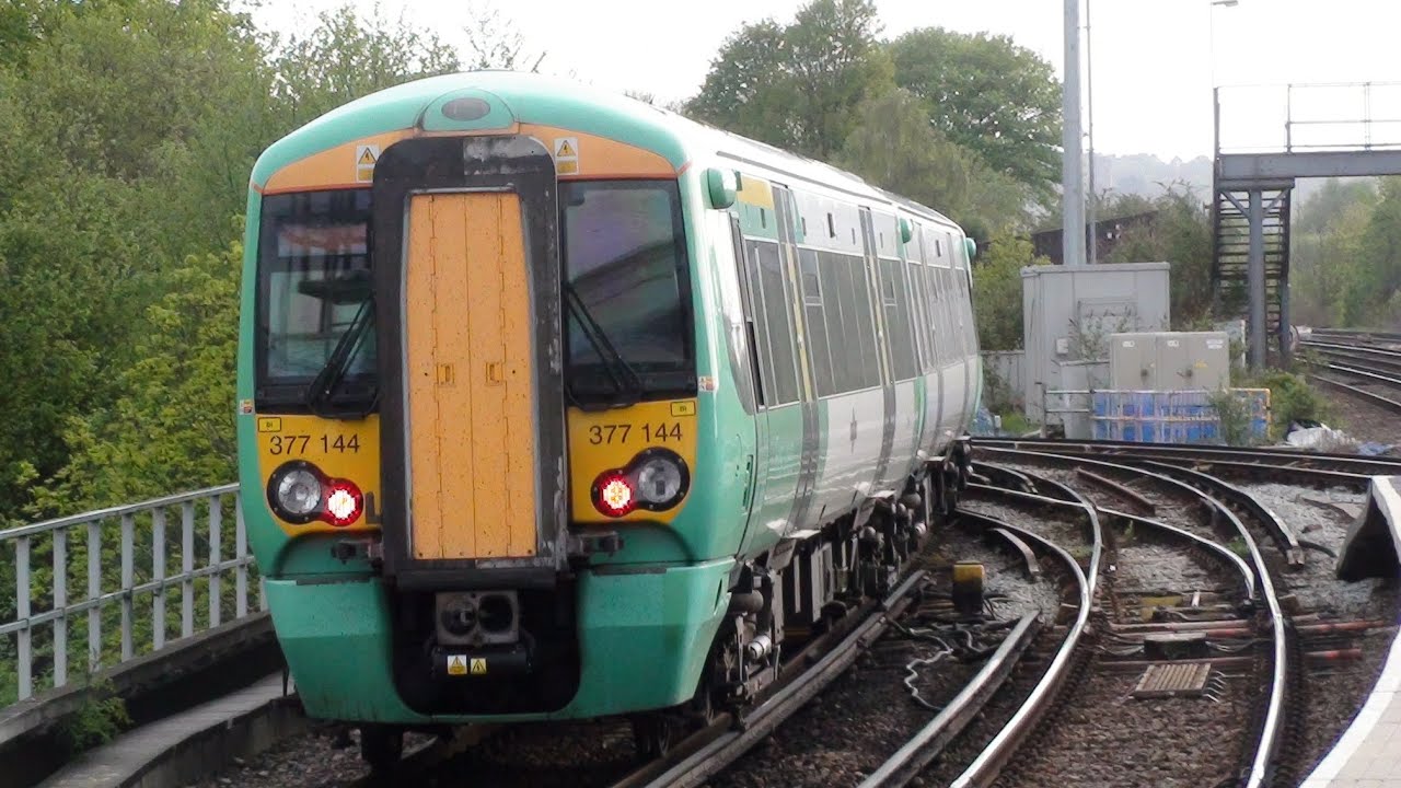 377144 Departs Purley For Tattenham Corner With A Depot Tone - YouTube
