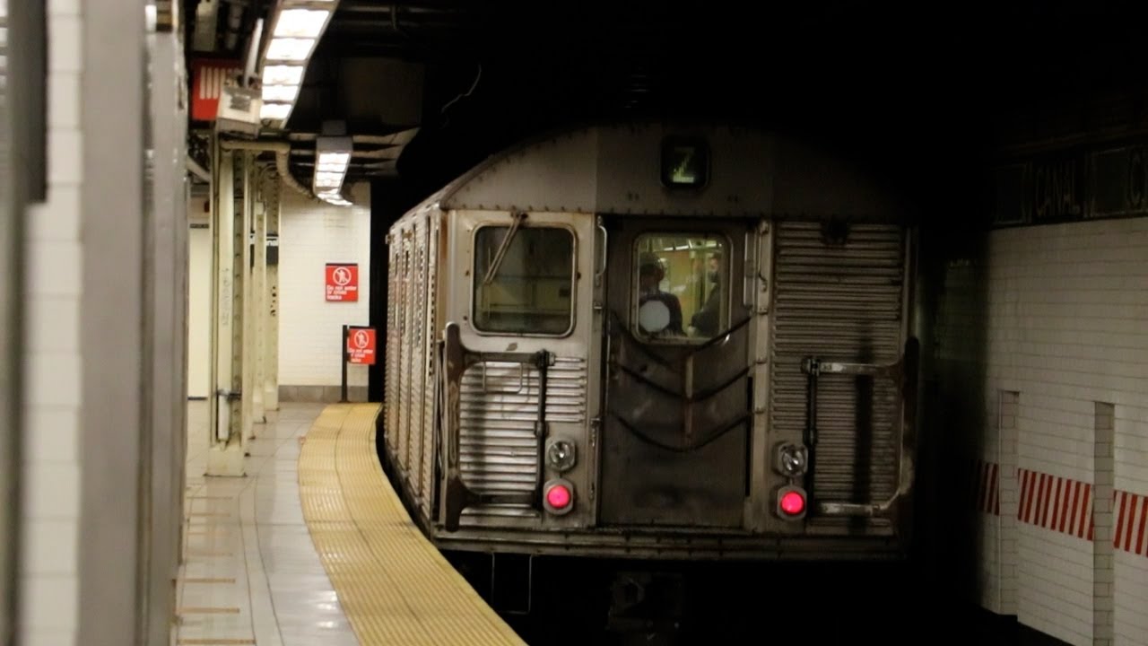 MTA New York City Subway: Queens-bound R32 Z Train at the Canal Street ...