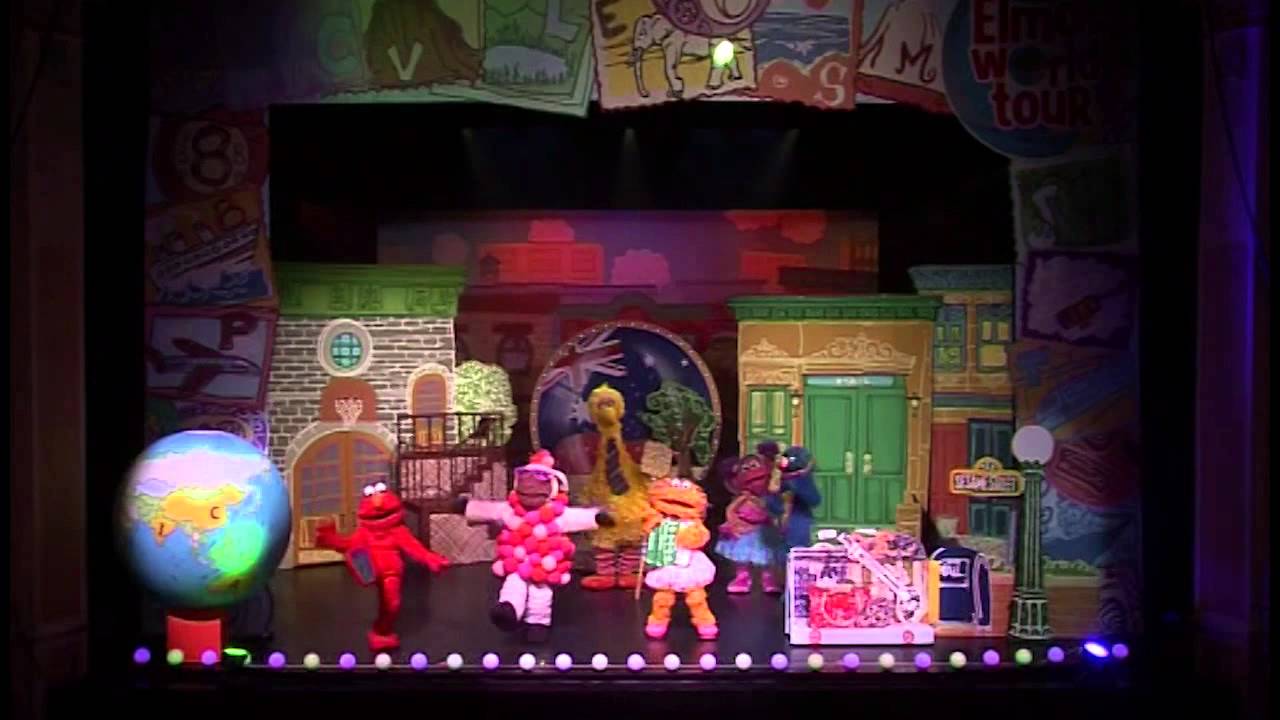 Meet Lady Baa Baa in Sesame Street Presents Elmo's World Tour ...