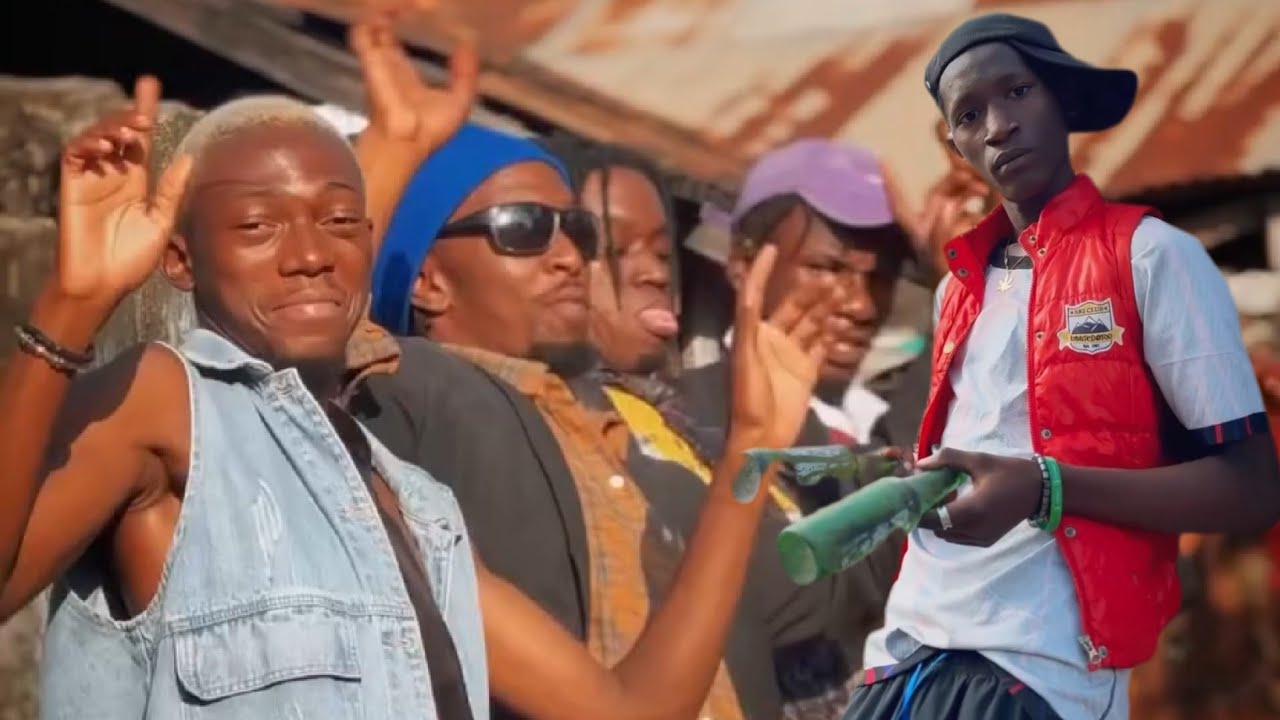 G NAKO FEAT ZUCHU - BAILA (OFFICIAL MUSIC VIDEO) - YouTube