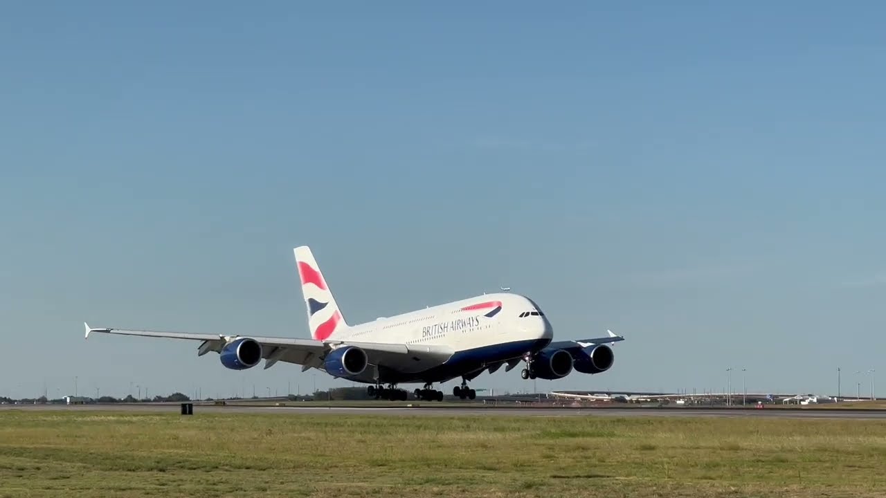 British Airways' A380 Lands at DFW Airport for 1st Time - YouTube