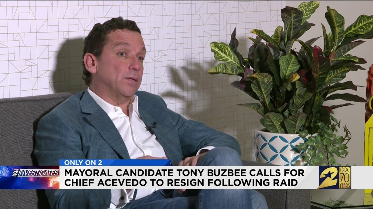 Mayoral candidate Tony Buzbee calls for Chief Acevedo to resign ...