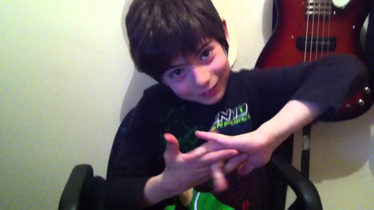 Middle Finger Trick.MOV - YouTube