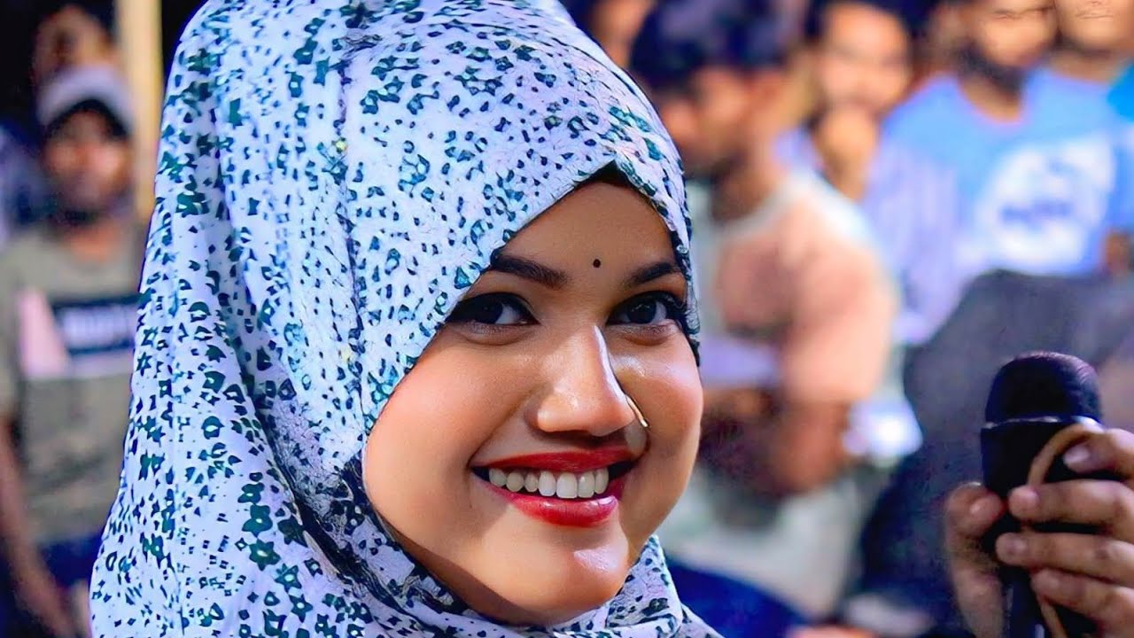 তোরে বানাইয়া রাই বিনোদিনী | বীথি দেওয়ান | Bithi Dewan | Baul Gaan | - YouTube