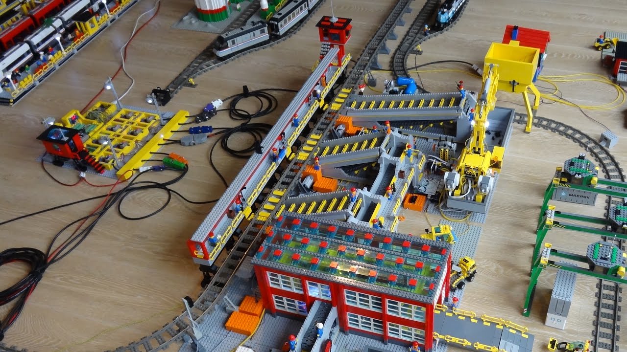 HUGE lego train automated coal terminal: extra footage - YouTube