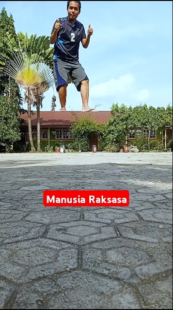 Terus rumah raksasa besar banget dong - YouTube
