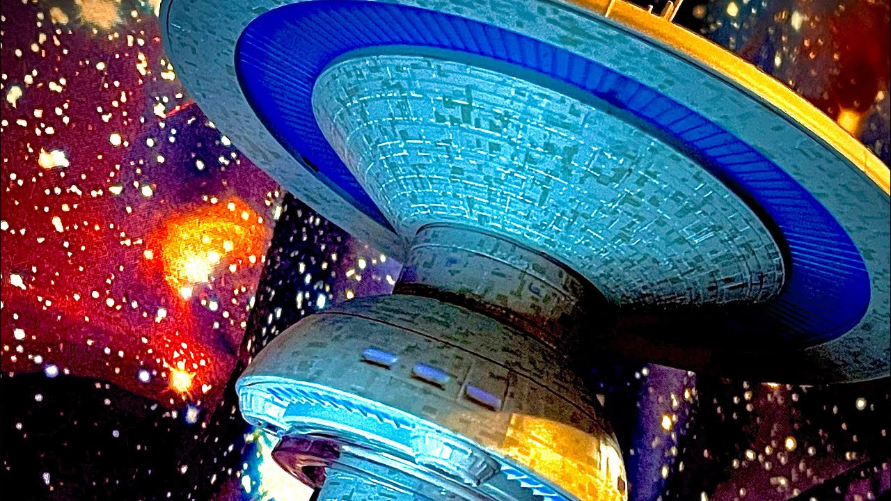 Review: Star Trek Starships Space Dock Starbase (Eaglemoss Special ...