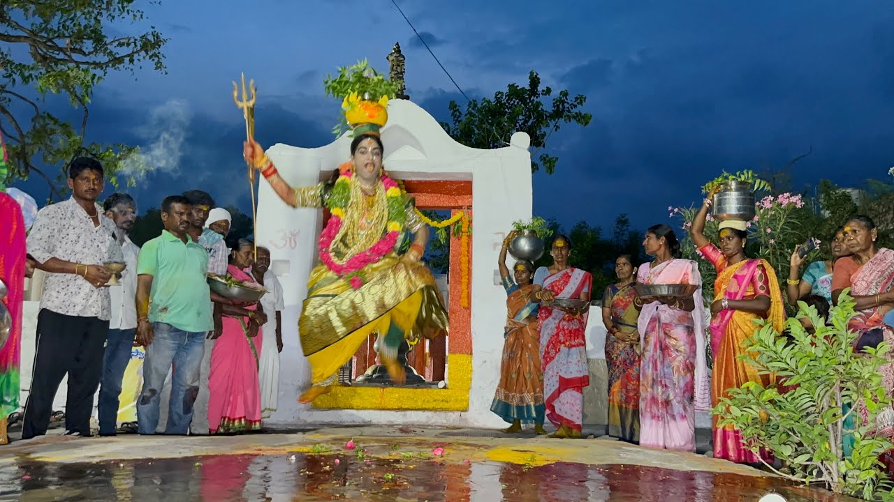 Rakesh Bonam 2023 | Rakesh Bonam Anna at Telangana Bonalu 2023 | Rakesh ...