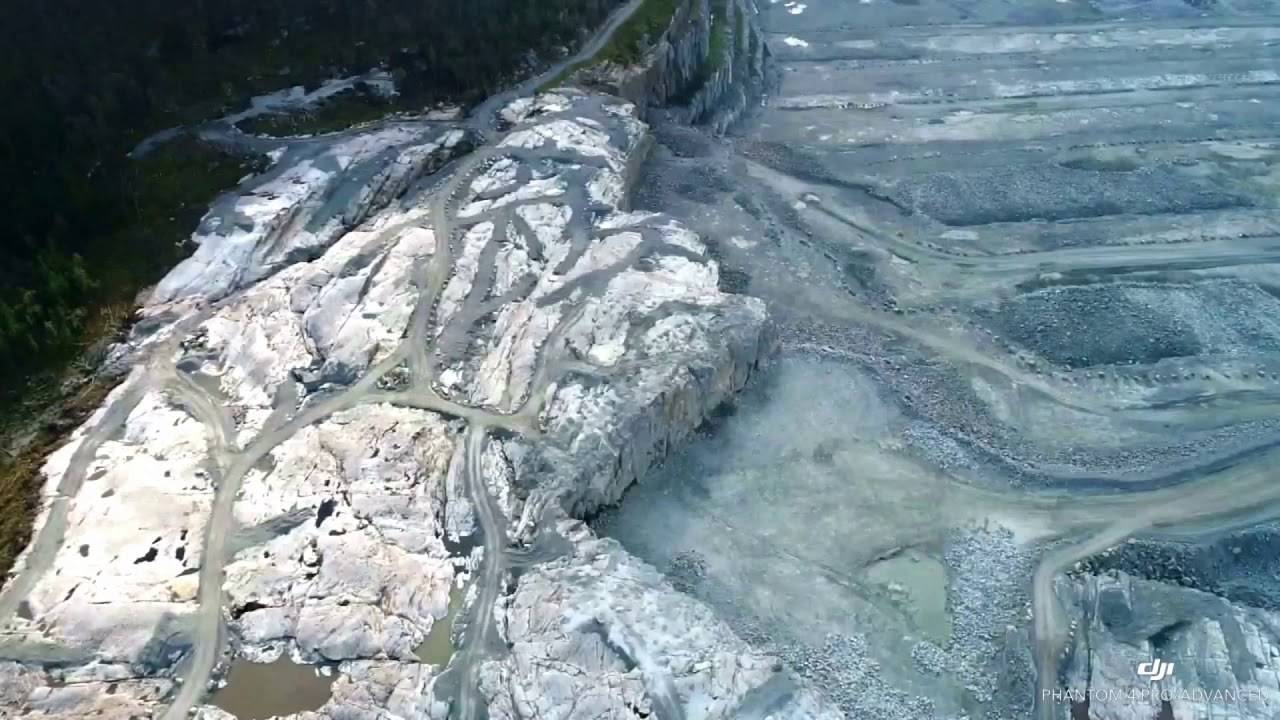 Blasting at Norsk Stein Jelsa - YouTube