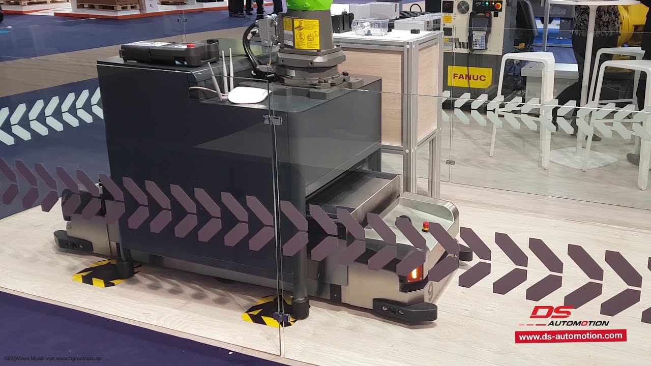 Salon Euromanut Lyon 17 - Transport de robot FANUC par AGV - YouTube