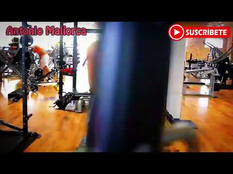 Kissing Prank   Gym 💪  @AntonioMallorca #001