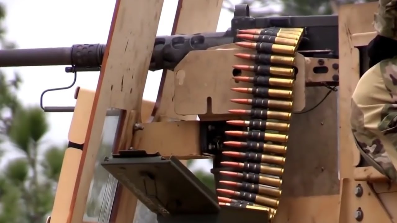 TANKS vs MACHINE GUNS - US Special Forces & US Marines - YouTube