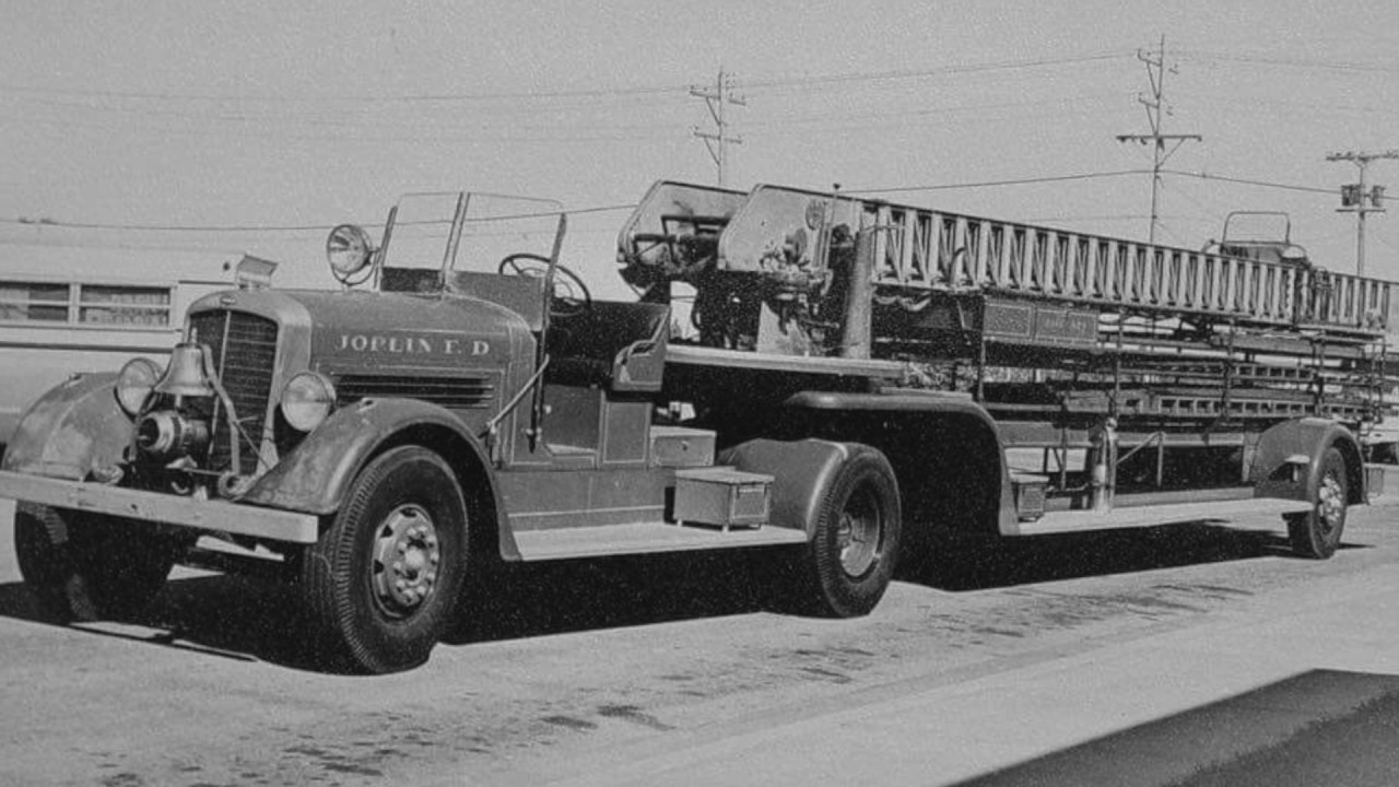 1939 PIRSCH Ladder - YouTube