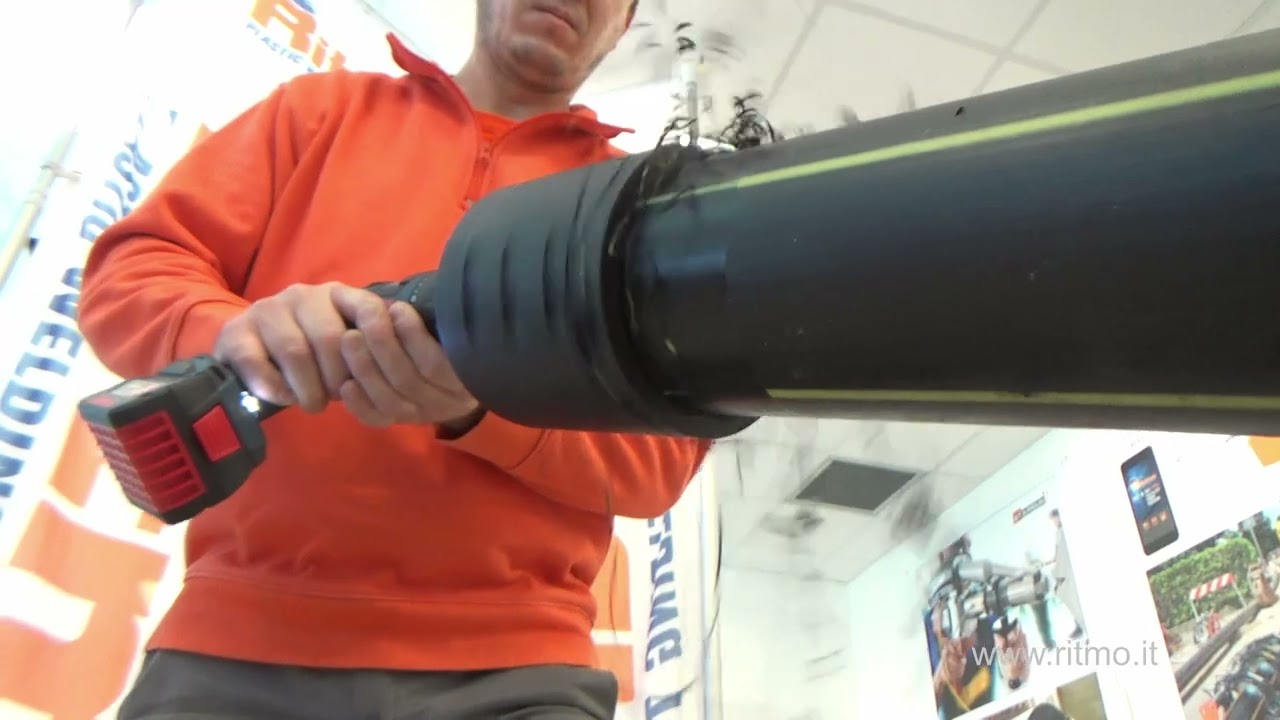 TURBO pipe scrapers Ø 16 ÷ 125 mm - patented by Ritmo - YouTube