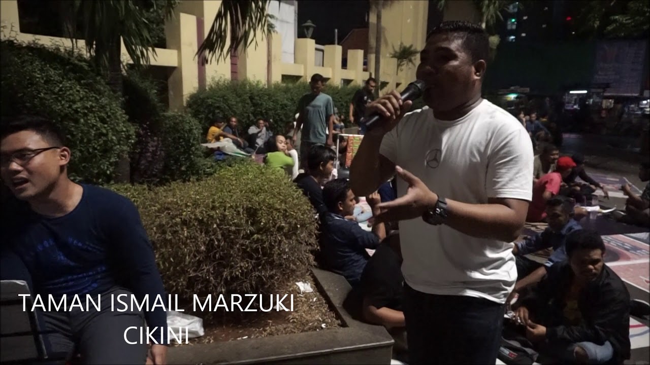 Cover Lagu Ambon Percuma by Pengamen Suara Emas di Taman Ismail Marzuki ...
