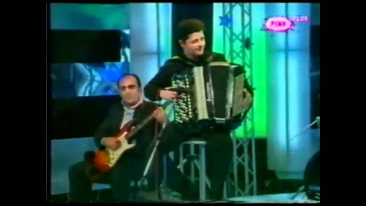 Vida Pavlovic i Mirko Vasic (Pacov) uzivo - YouTube